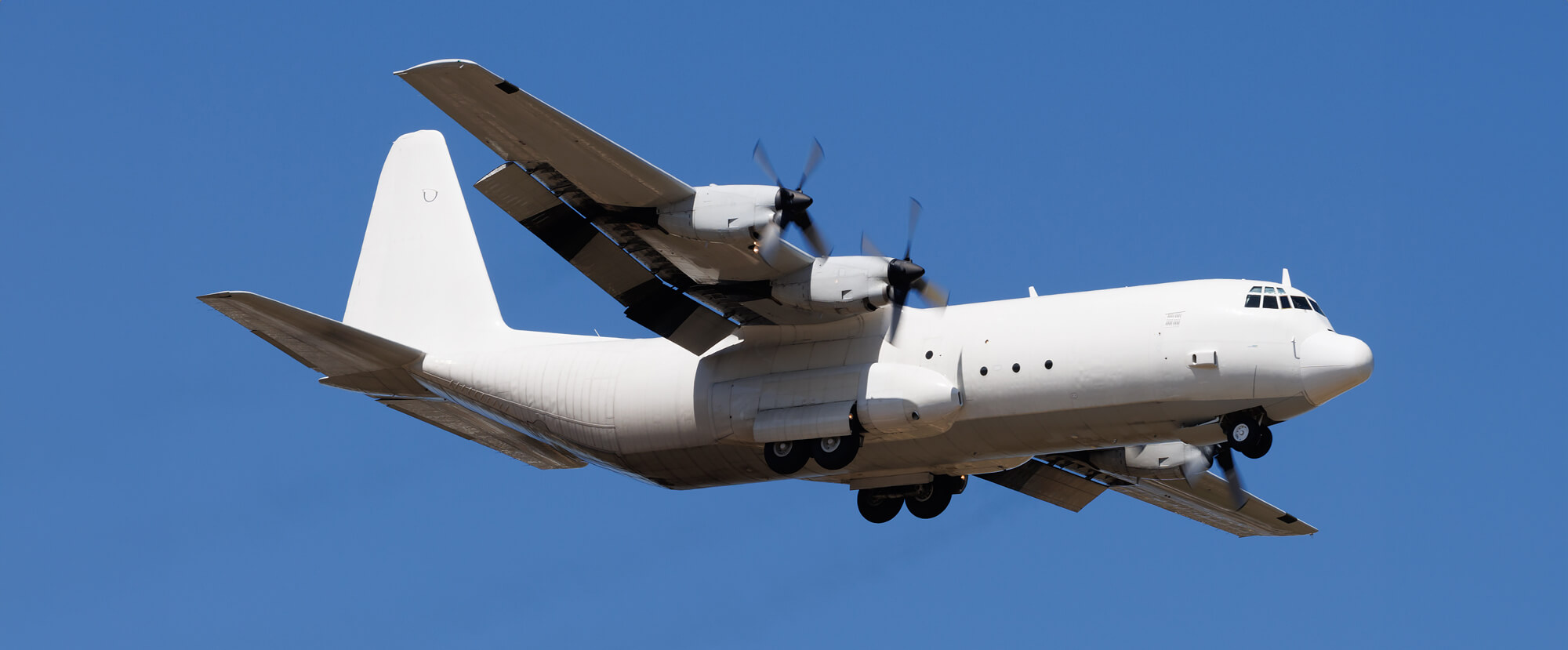 Lockheed L-100-30 | Della World Charter